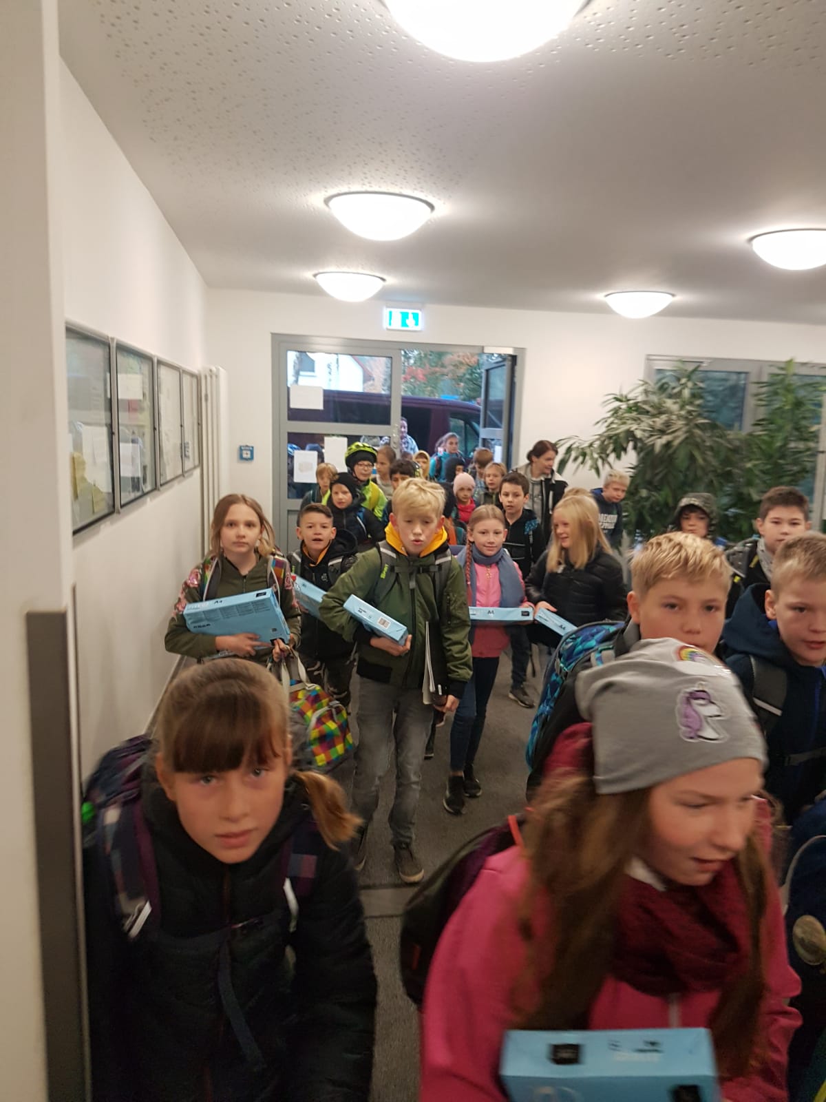Das neue Druckerpapier ist da! – Ingeborg-Feustel-Grundschule
